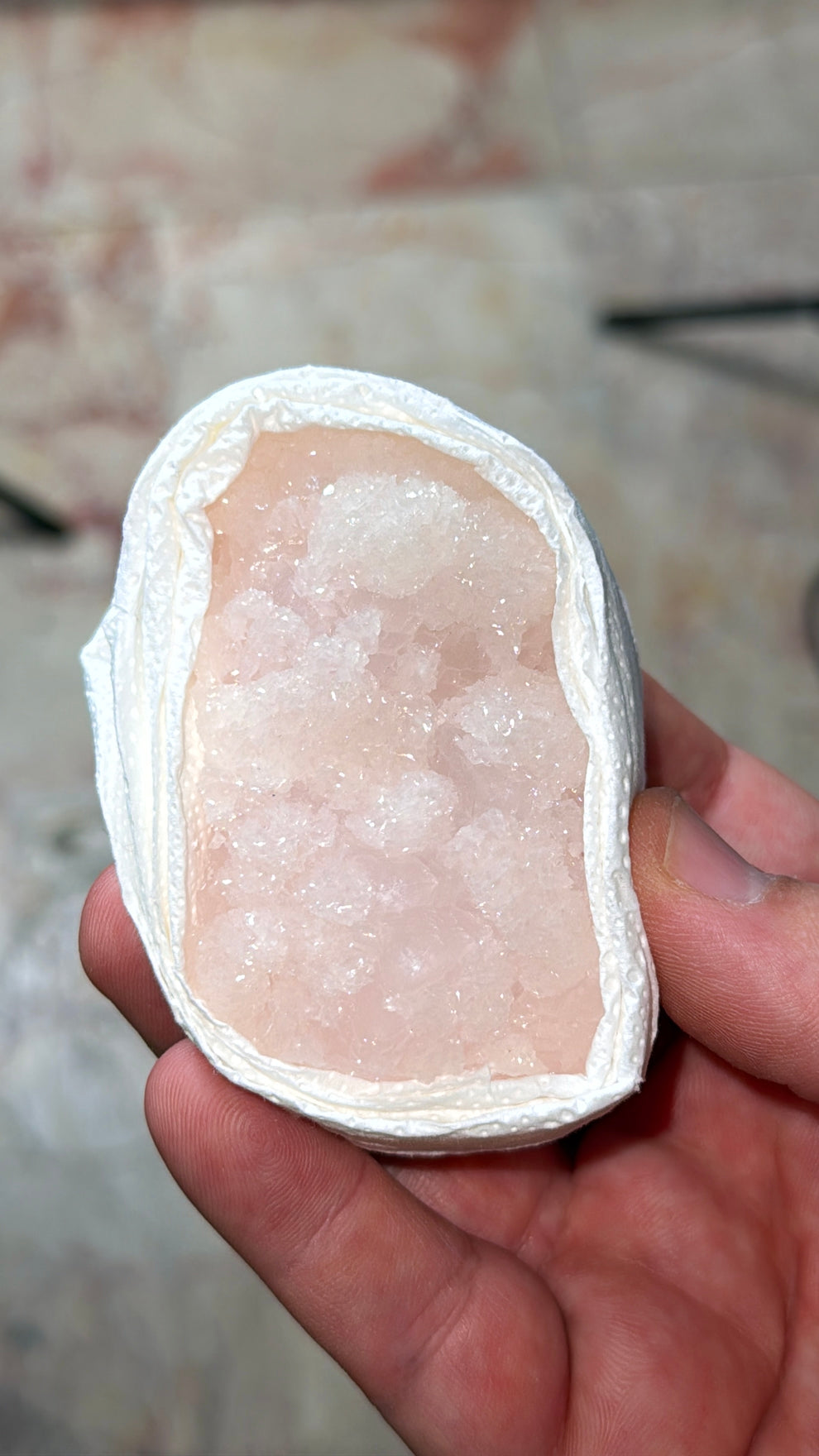 UV Pink Mangano Calcite Crystal Lot – sertmineral